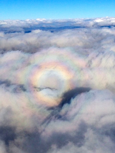 Circular rainbows - Samson Sky